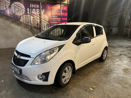 Spark sotiladi 2015 2 poz 151 probeg