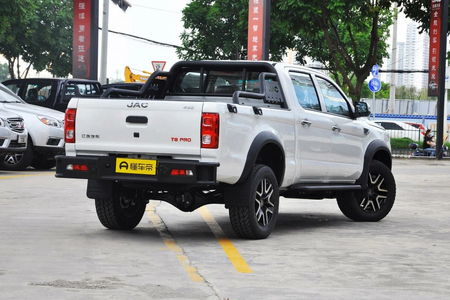 2024 Jac T8 Pickup Klentlar uchun tayyor xolatda