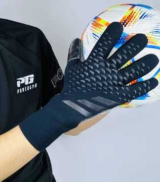 Перчатка. PREDATOR. Вратарские перчатки ADIDAS Predator. Новые модели!
