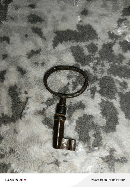Qadimiy kalit Старинный ключ антиквариат