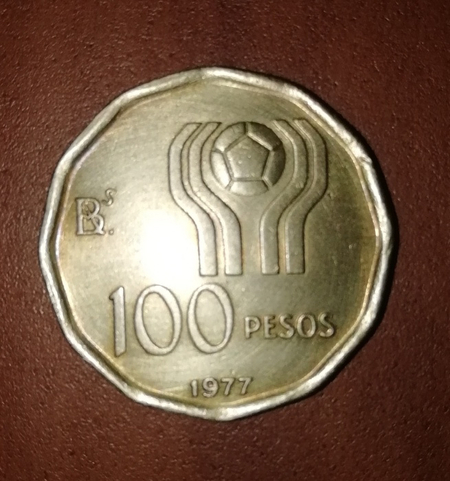 Продам редкую монету чемпионат мира по футболу Аргентина 1978г.