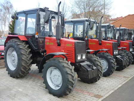 Umid Avtodan Belarus 892,2 traktor yillik 10%