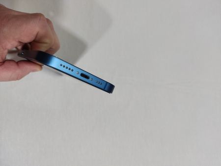 Продам iPhone 13 128gb