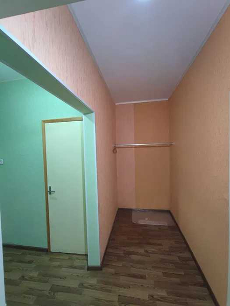 Cрочно Продается Сергели-8 2/1/9