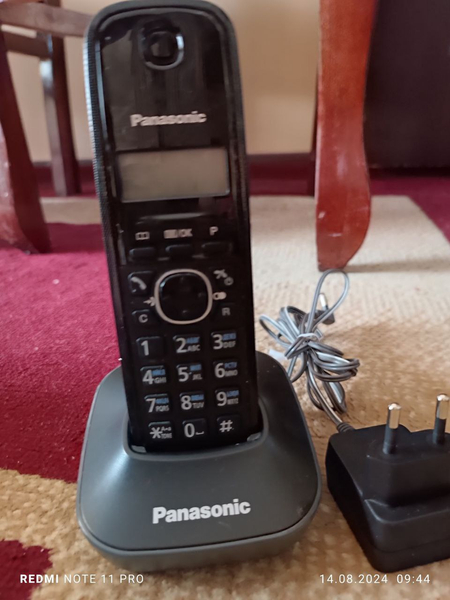 Продам радио телефон panasonic KX-TG1611UA