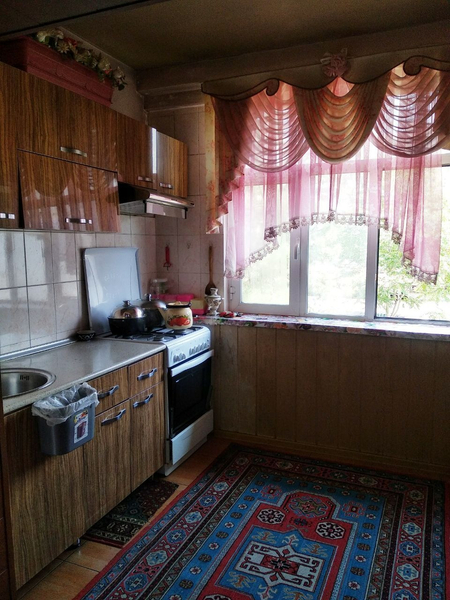 Срочно продаю 4х комнатную квартиру