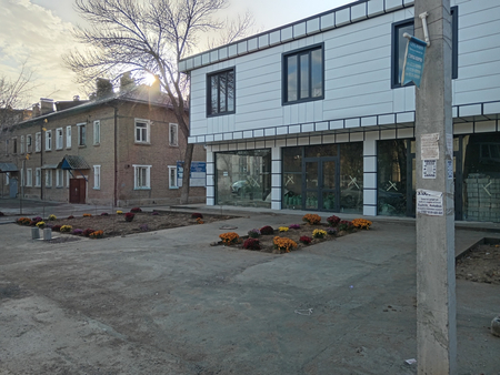 Янги қурилган дўкон сотилади