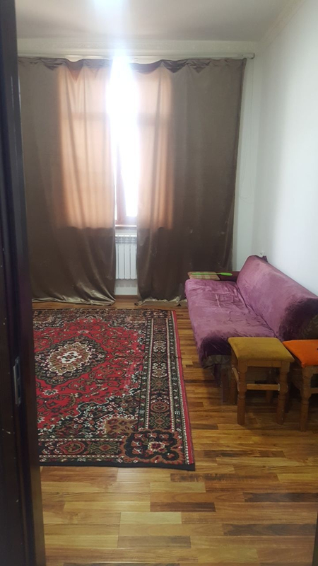 Сдаётся 2х ком квартира на 3этаже, ор:Шарк,1