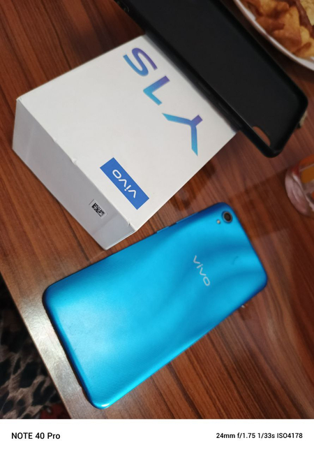 Telefon sotiladi