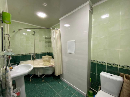Продается квартира Французский тип  2/2/8 Яккасарай (J3075 )