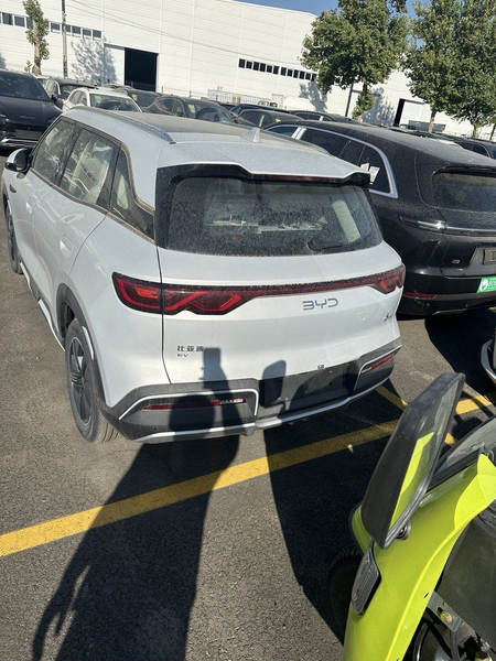 BYD YUAN UP+DOP  2024 yil