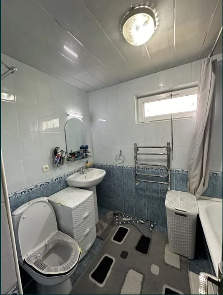 Тинчлик Продам 3/1/5 метро 77-серия