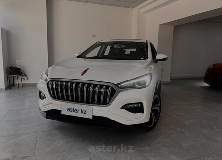 Elektromobil Hongqi e-hs 3