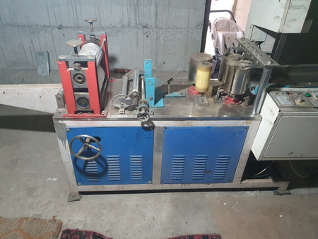 Salfetka ishlab chiqarish stanok