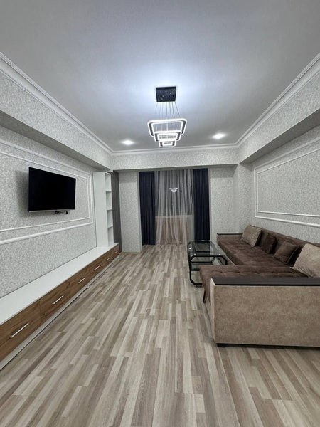 Срочно продается 2х ком. квартира на ЦУМ Ц7, ор-р: 110 школа, 68м2