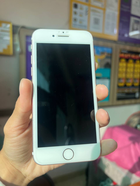 Iphone. 7  32 gb