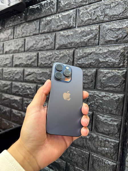 15 pro  blue 128gb