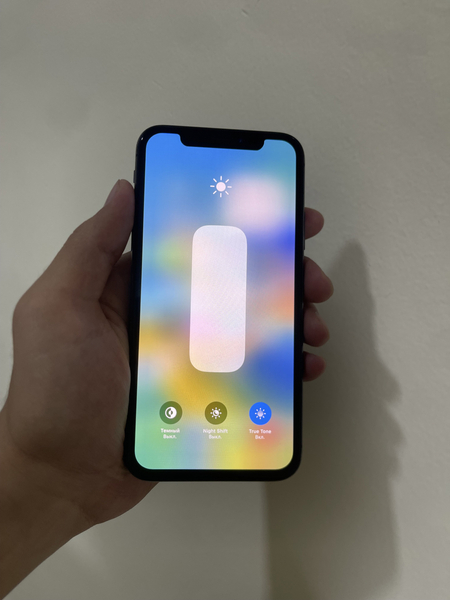 iPhone X ochilmagan srochni