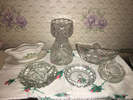 Посуда разная, стекло, хрусталь