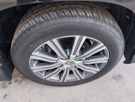 Lexus yaxshi sostayanada