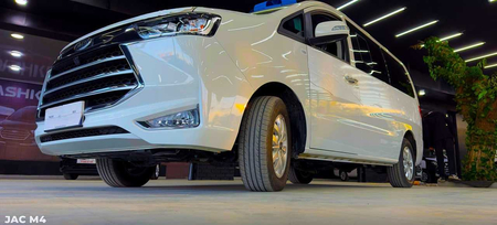 JAC M4 — бу энг янги технологиялар билан жиҳозланган