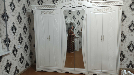 Спальный гарнитур