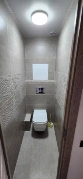 Суперская кв на Бабура 4/7/9 панель разделка ор-р: РОВД Пл.90м2