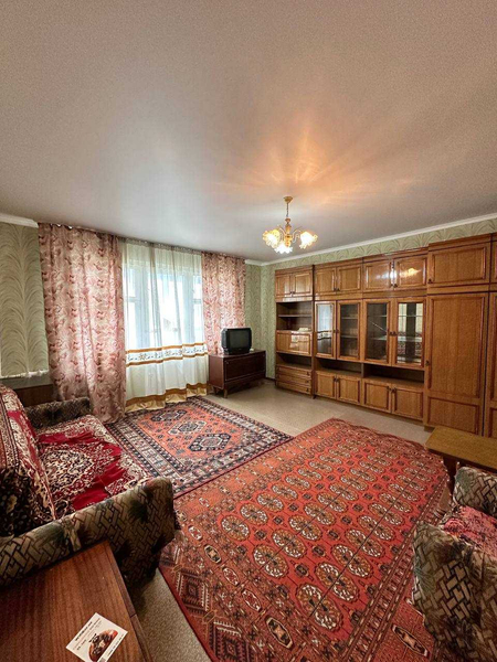 Продается квартира ташсельмаш Ашхабад парк 1/4/9 40м²