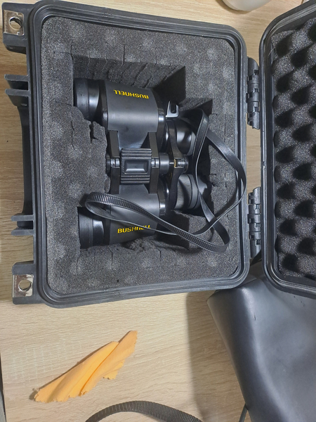 Продам бинокль Япония bushnell 7-15x 35 zoom
