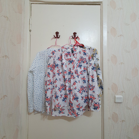 Продается женские брюки разные