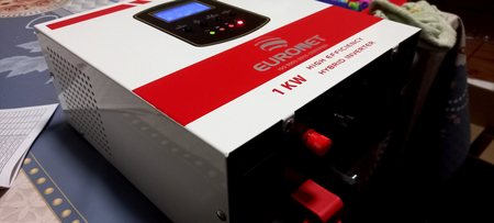Hybrid solar UPS invertor 1-kw  1200VA
