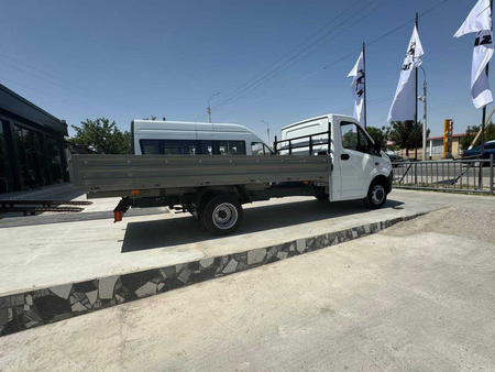 Gazel bortovoy 36% tolov bilan kredit 1 kunda 3 tonna 3 metr 2.7 Motor
