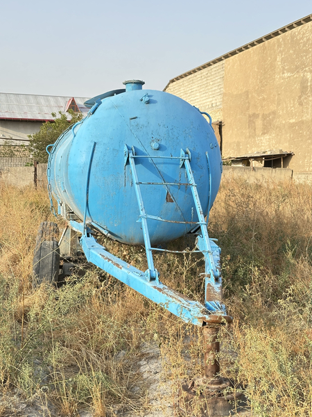 Traktorlar Va Kepe 2004 Sotiladi Samarqsnd