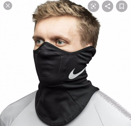 Маска Новый футболный снуд от NIKE оргинал