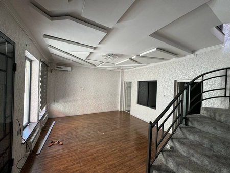 Юнусабад 2. Метро Шахристан. Коттедж 140 м²
