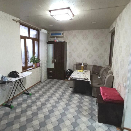 Продаётся 2/1/4 М Улугбекский р-н