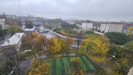 Срочно!Продаю 3-комн. квартиру с отдельным санузлом в Дархане.(J3835)
