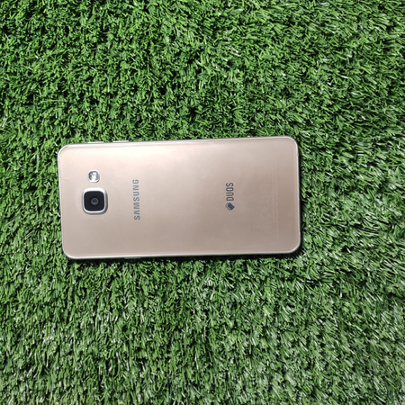 Samsung A3 16 sotiladi dastavka hizmati mavjud
