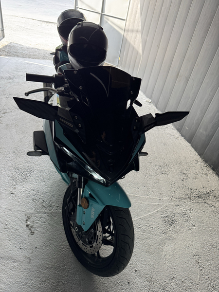 Мотоцикл китай 400RR