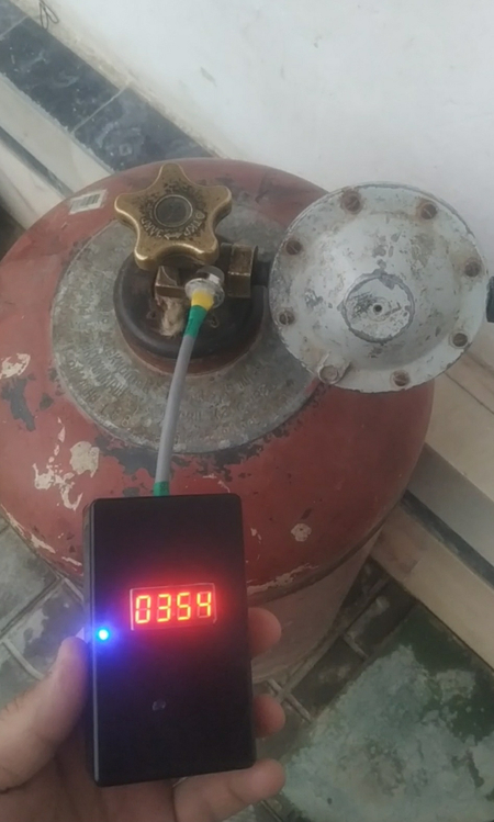 Детектор газа - прибор для определения утечки газа.