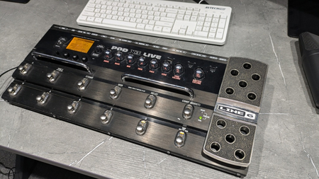 Гитарный Процессор Line6 Pod X3 Live