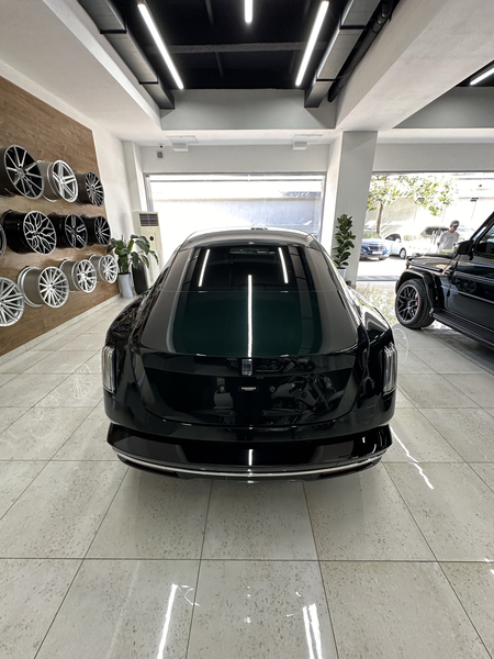 Rolls royce spectre 2024