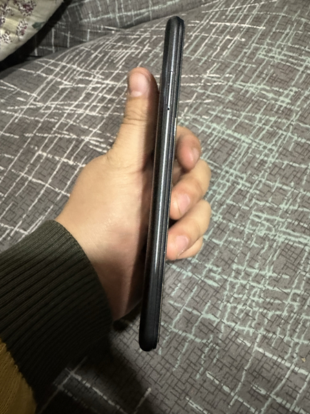 Redmi note 10 6/128 sotiladi