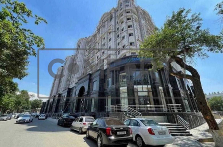 Продажа квартиры Жк Мукташам 70м2+80м2 терраса 150м2 общая пдощадь