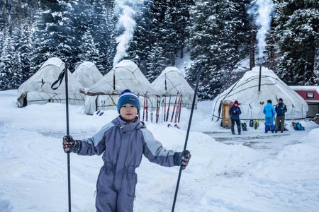 Зимний Волшебный Отдых: Путешествие в Каракол, 6 дней/5 ночей