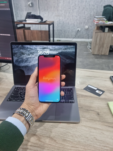 Iphone 12 64gb ёмкость 86%
