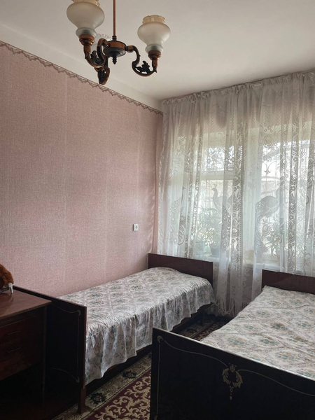 Срочно продаётся 4комнатная квартира