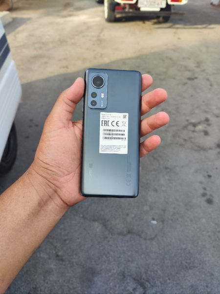 Xiaomi 12 12+4/256 sastyanas idyal ayb yo bir qo'l iwlatlgan