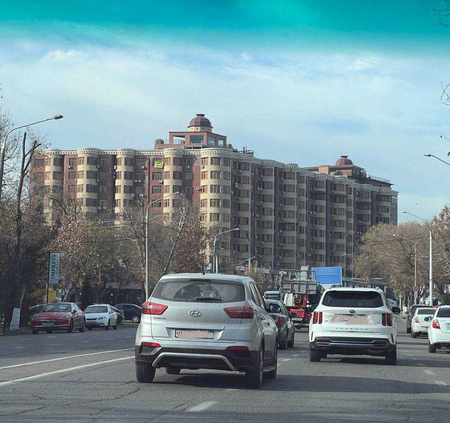 Новостройка на против Ц-5, 3/3/9, у речки 