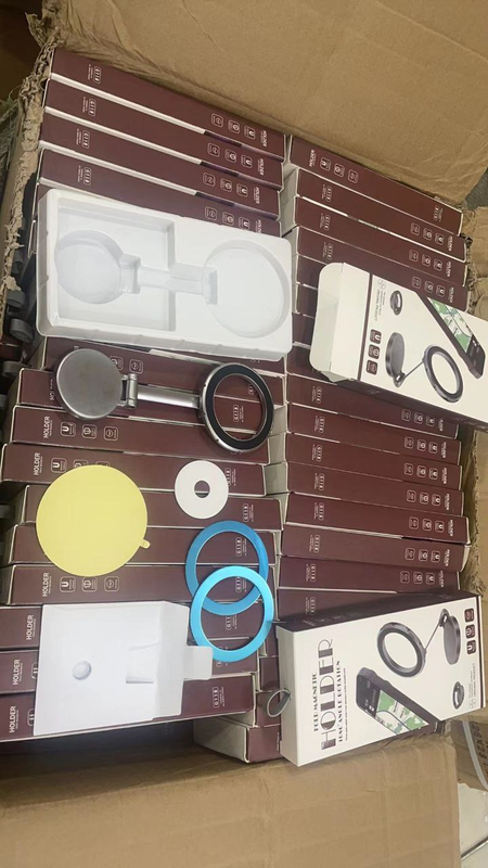 Magnit maksef seri va qora rangda